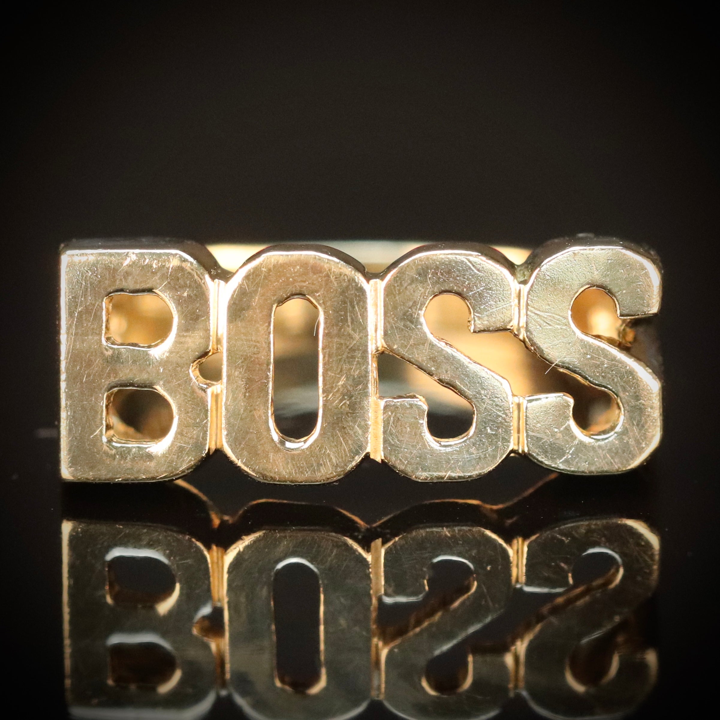 MEGA SALE! Striking vintage BOSS ring in yellow gold